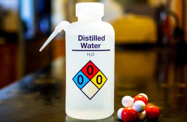 Does Distilled Water Go Bad? – The U.S Kitchen